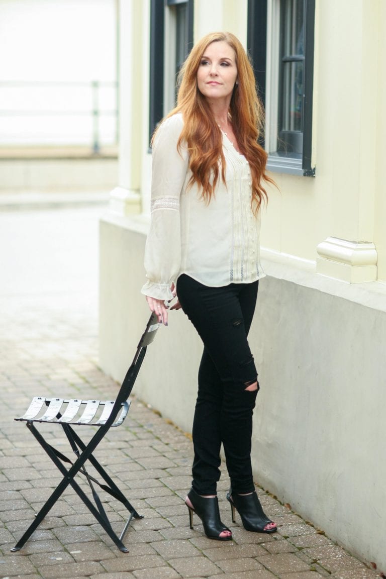 Winter Fashion: Go Neutral - Pretty Extraordinary